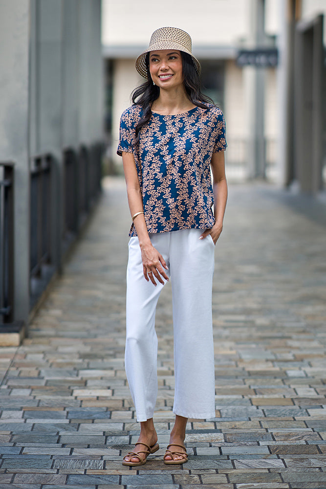 Slit Back Tee – Always A.Line